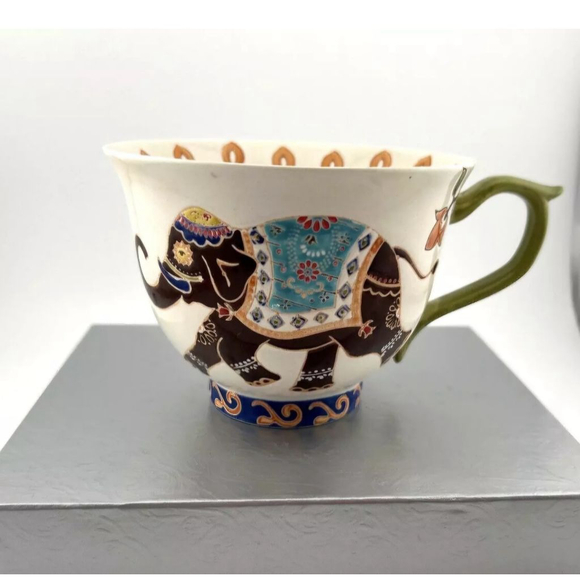 Dutch Wax | Dining | Dutch Wax Teacup White Green With Elephant Hand ...